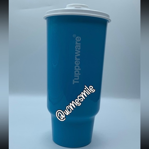 Tupperware | Dining | Tupperware Mega Thristquake Logo Tumbler | Poshmark